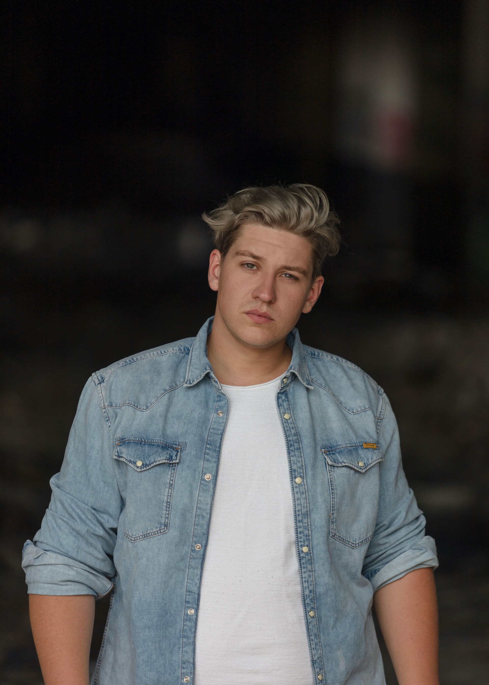 Marius Bear – new album "Boys Do Cry" out now!